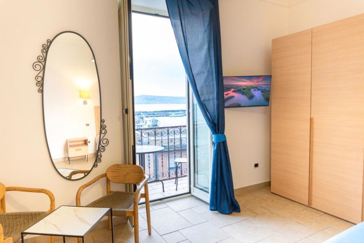 Sea Vibes I Floor - Portici