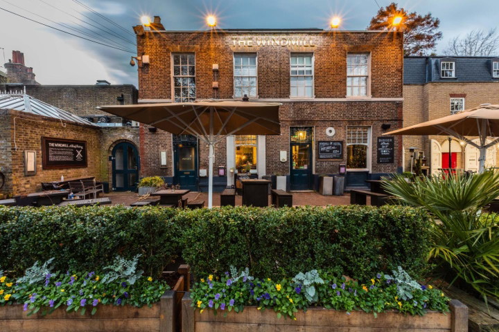The Windmill On The Common - Fulham