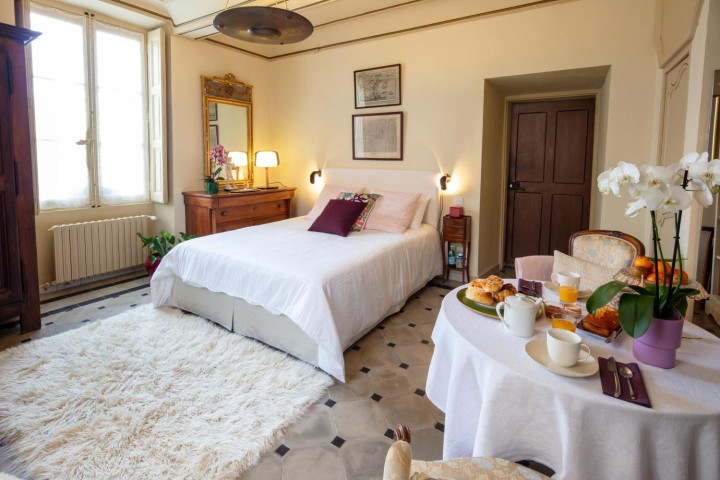 Une Chambre Au Château - Vitrolles