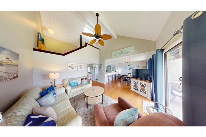 Heron Marsh Hideaway Split Level Villa - Pawleys Island, SC