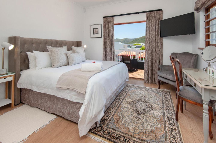 Villa Venusta Luxury Guesthouse - Solar Power - Hermanus