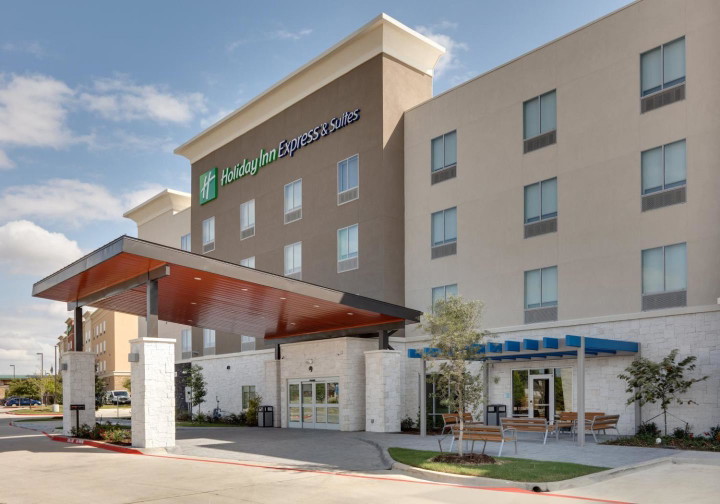 Holiday Inn Express & Suites - Plano - The Colony By Ihg - Plano, TX