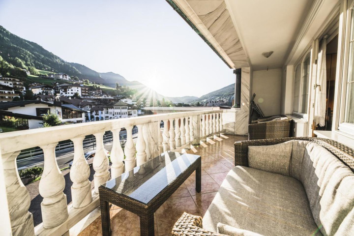 Apartments Villa Venezia Luxury - Town Center - Canazei