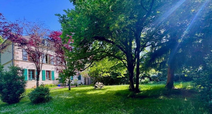 Le Manoir Mermoz - Peaceful Haven In Rennes - Rennes