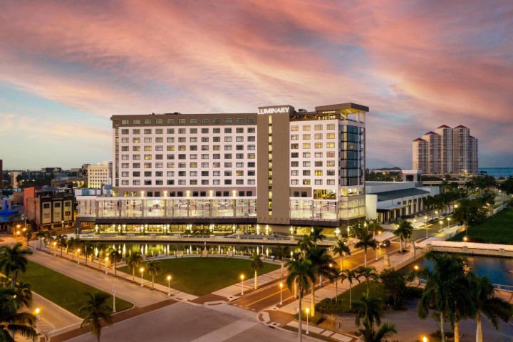 Luminary Hotel & Co., Autograph Collection - Fort Myers, FL