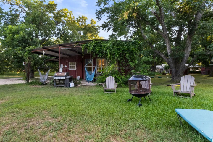 Roosterhouse Countryside Pecan Farm 6ac Sanmarcos - San Marcos, TX