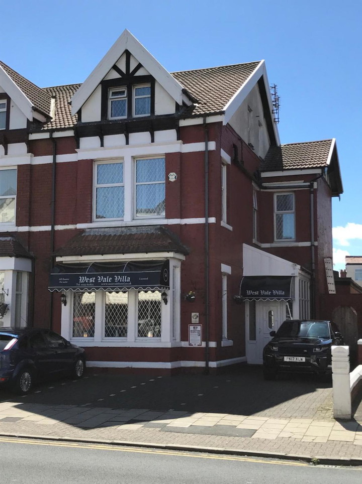 West Vale Villa - Lancashire