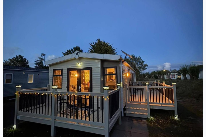 Homely Caravan In Skegness - Sleeps 6 - Lincolnshire