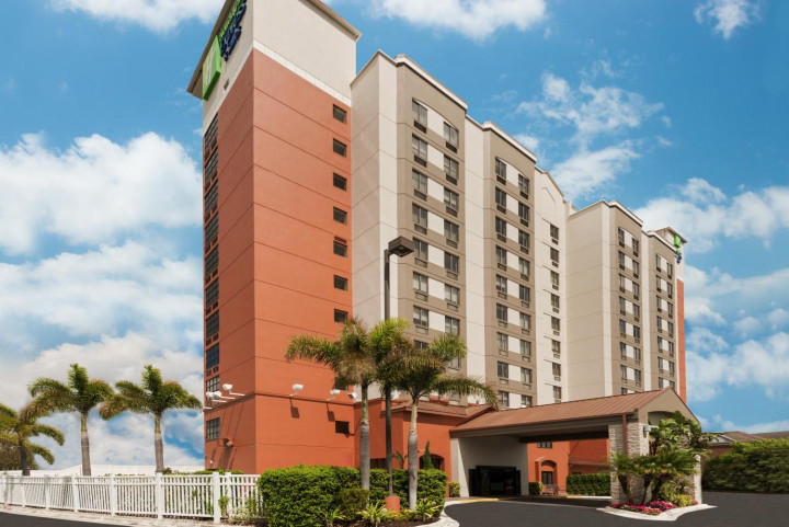 Holiday Inn Express & Suites - Nearest Universal Orlando By Ihg - Orlando, FL