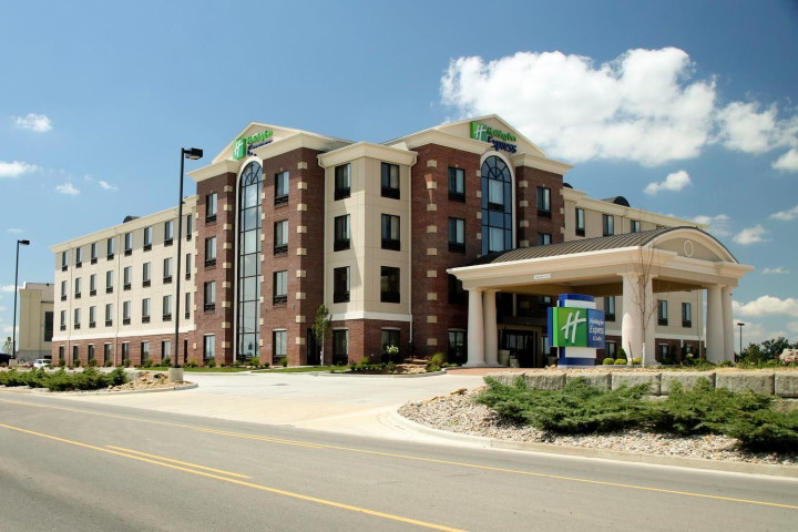 Holiday Inn Express & Suites Marion Northeast By Ihg - Marion, IL