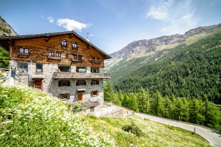Hotel & Restaurant Perret - Mountain People - Tignes