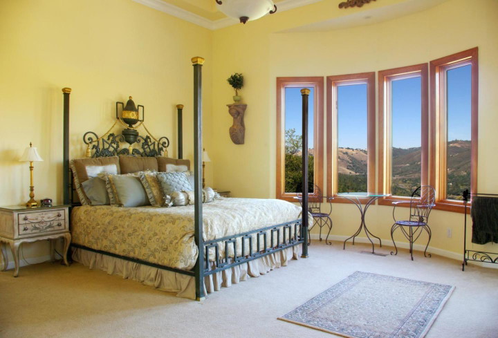 Bella Vista Bed And Breakfast - California
