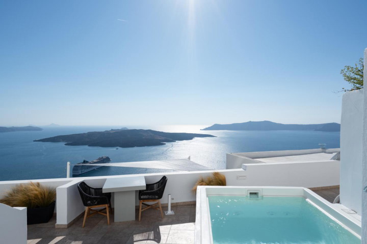 Asha Luxury Suites - Santorini