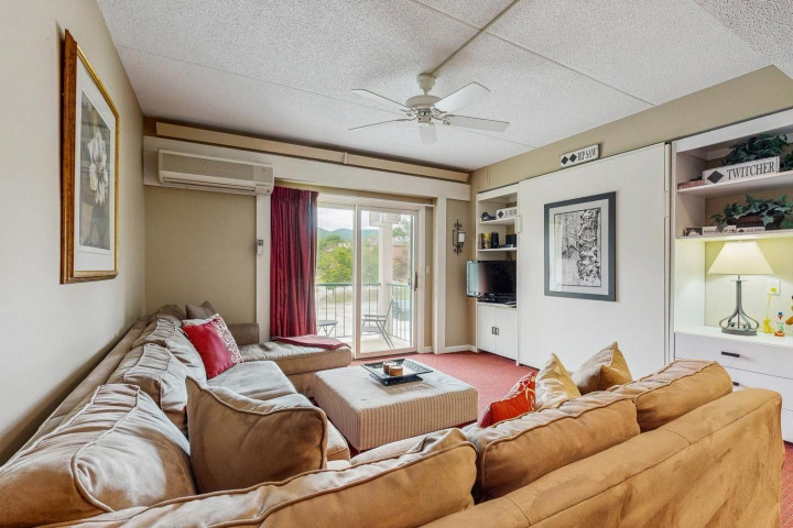 Trail View Condo 201 At Rivergreen - New Hampshire (State)