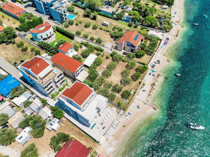 Dʻart Villa - Alpes