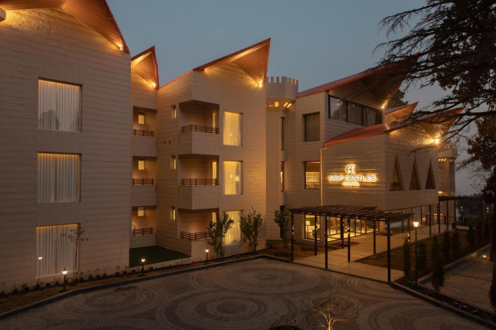 Hotel Arif Castle, Nainital - Nainital