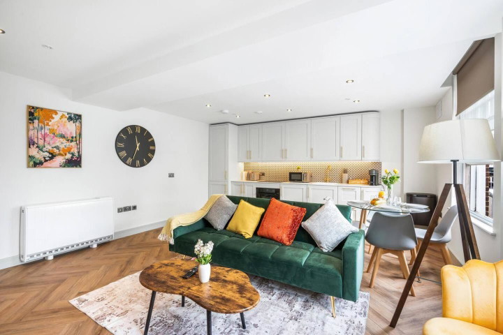 Stay In The Lanes, Brighton Beach, Cafés, Nightlife, Shopping, Fast Wi-fi, Attractions Nearby, Public Parking Available Nearby - Brighton