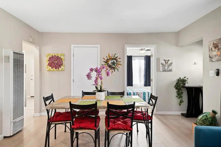 Spacious Centrally Located New 2 Bedroom Property! - Los Angeles