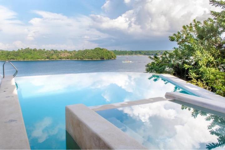 Sundowners Vacation Villas - Bolinao