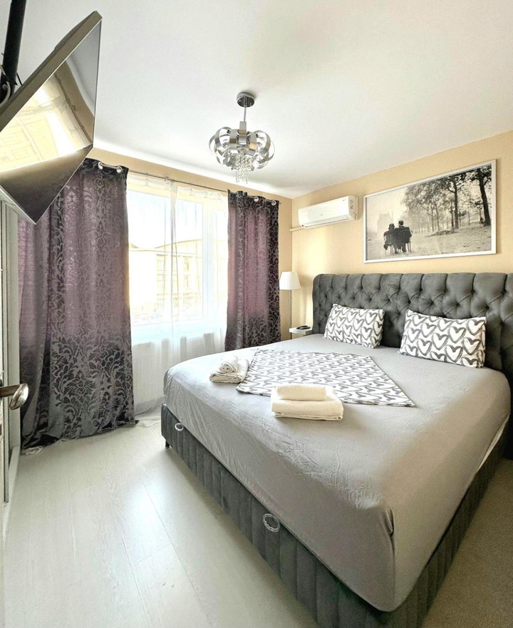 Palace Hall Iconic View -1br Top Location - Bucarest