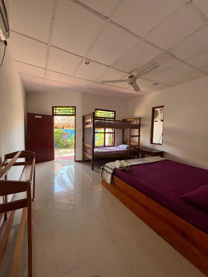 Crystal Bay - Sri Lanka