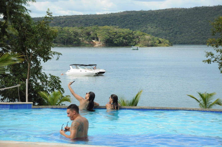 Aldeia Do Lago C104- Churrasqueira, Cooler Liberado No Parque Aquático, Internet No Ap, Rampa No Lago, Pesqueiro, Carregador Carro Elétrico - Caldas Novas
