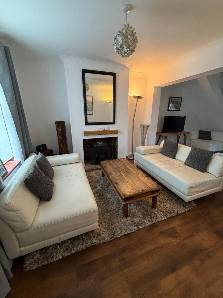 Stay At 48 - Lowestoft