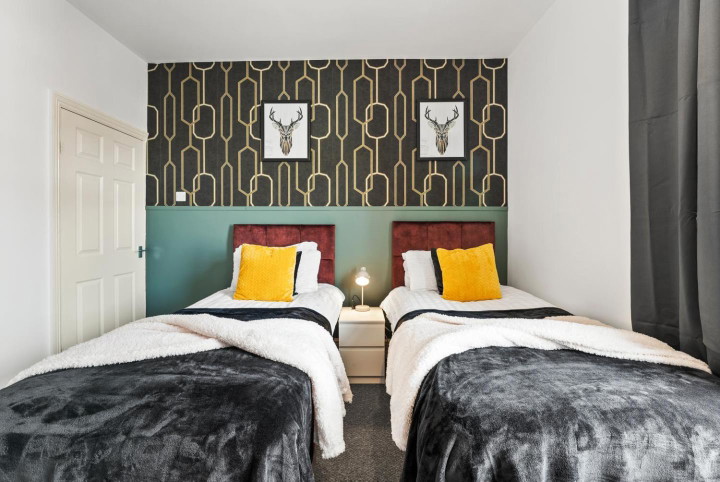 Sophisticated 2 Bed In Doncaster Sleeps 6! - Doncaster