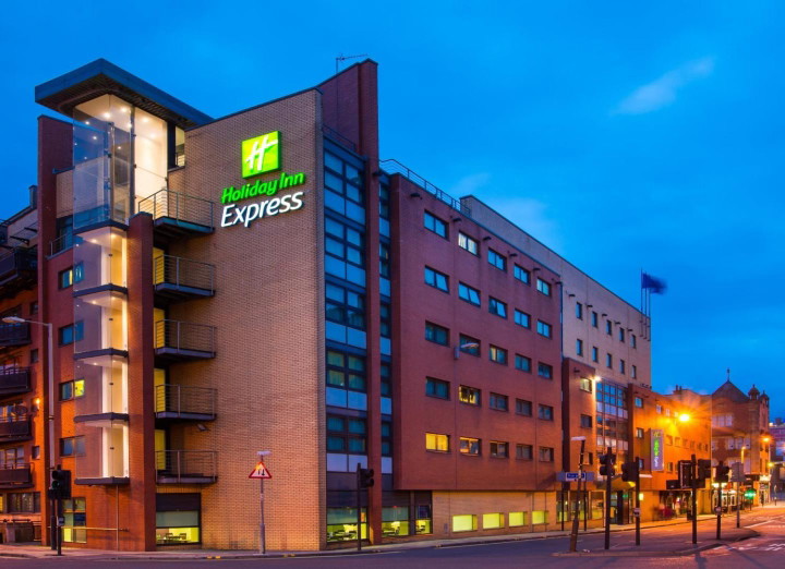 Holiday Inn Express Glasgow City Riverside By Ihg - Glasgow