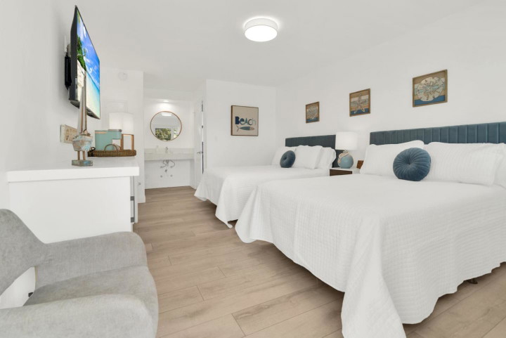The Shores Hotel - Deerfield Beach, FL