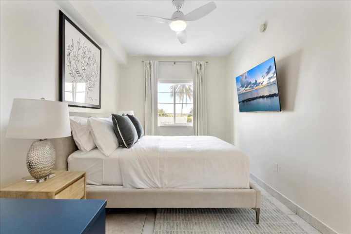 Cozy Miami Beach Apartment Walking Distance To Beach And Ocean - Miami Beach, FL