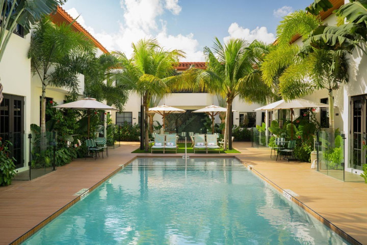Maison Felix - Miami Beach