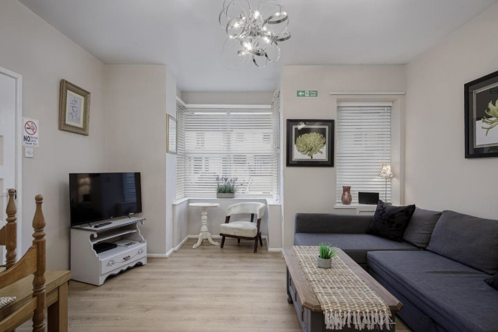Blackpool Abode - Hornby Apartments - Lytham St Annes