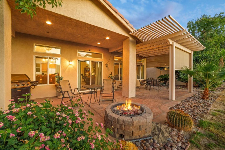 Desert Retreat With Fire Pit & Golf Views In Indio - Indio, CA