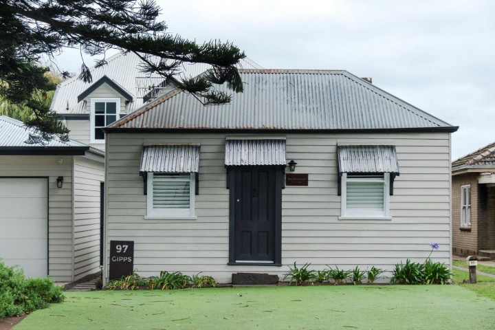 The Dog House Cottage - Port Fairy