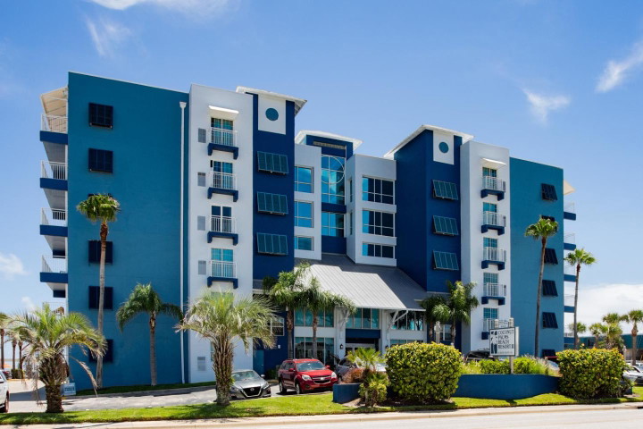 Coconut Palms Beach Resort Ii, An Ascend Collection Hotel - Ponce Inlet
