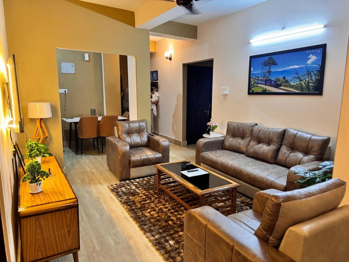 Sl Signature Stay Modern Comfort In Prime Siliguri - Siliguri