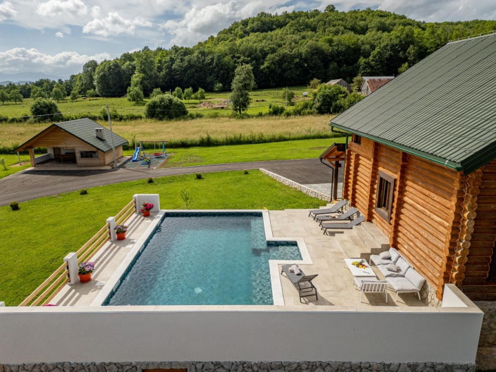 Log Cabin Valley - Private Villa With Pool - Croatia