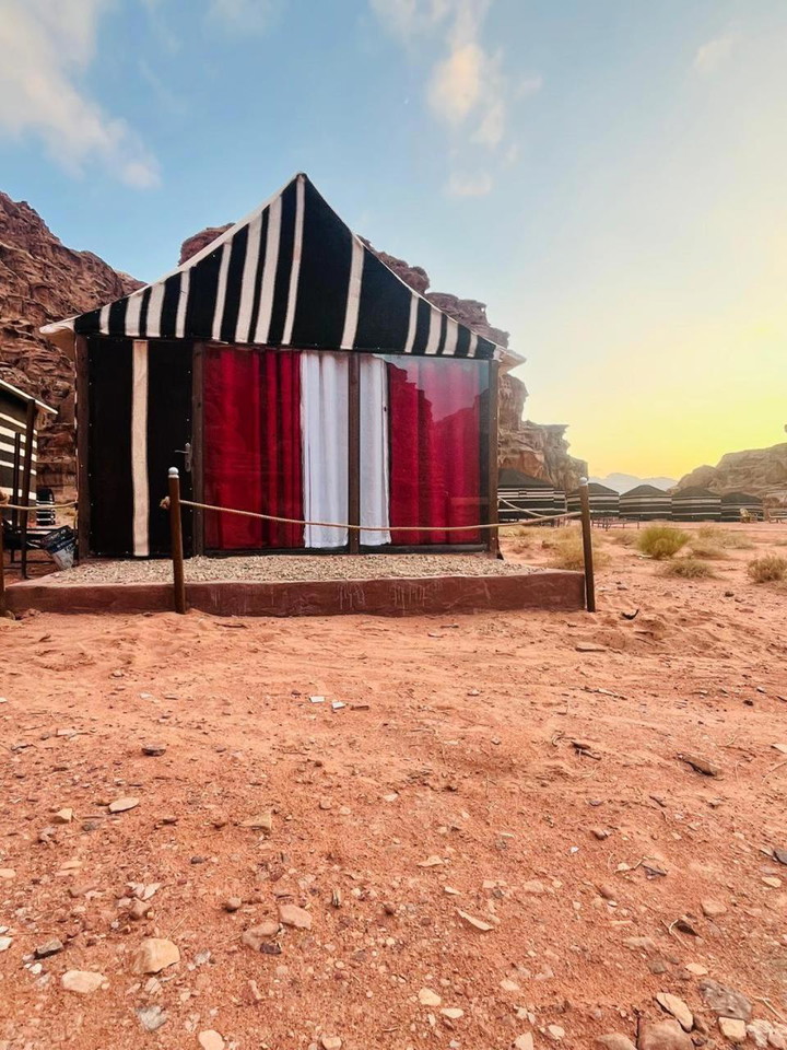Moon City Camp With Sunrise - Jordan