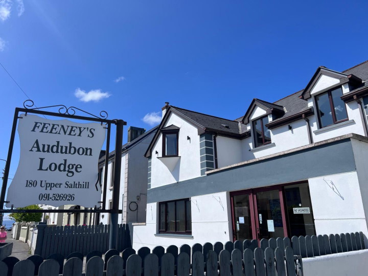 Feeney's Audubon Lodge - Galway