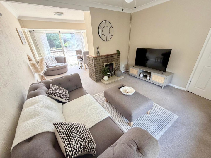 Spacious 3 Bed Property Flexible Beds Sleeps 6 - Hereford