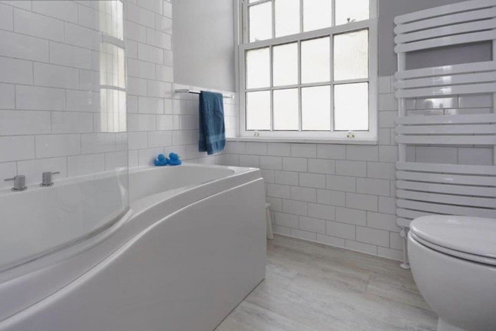 Stylish Apt In A 1938 Building With Parking - London, UK