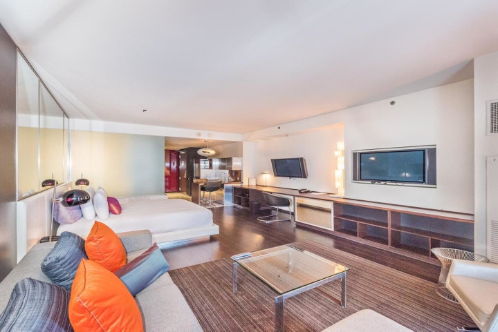Amazing High Rise No Resort Fees W Balcony - Las Vegas