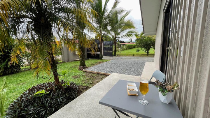 Casa Bambú, Céntrica Y Moderna, Con Jardín Y A C - Costa Rica