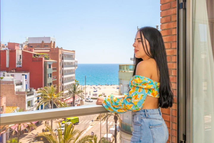 Marina Beach Apartaments - Sea Views In The Heart Of Lloret - Lloret de Mar