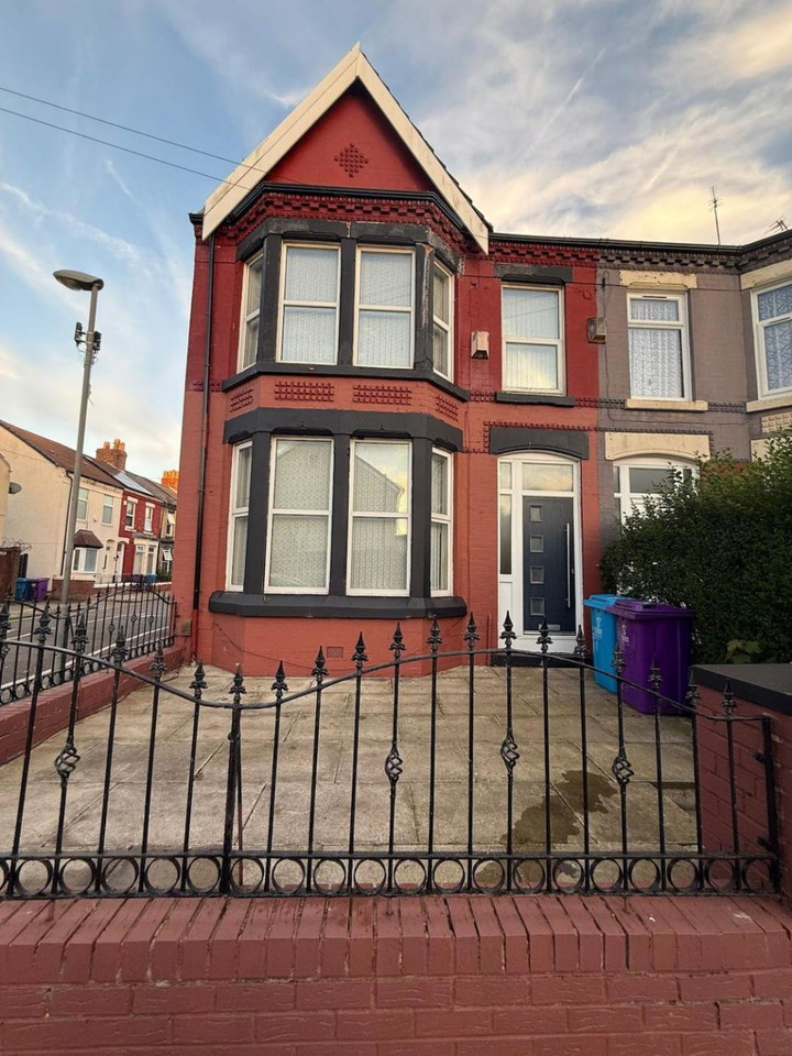 Edge Grove- 3 Bedrooms With On Street Parking - Sefton Park - Liverpool