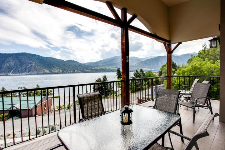 Lake Chelan 'Manson Bay' Condo W/ Pool Access! - Washington