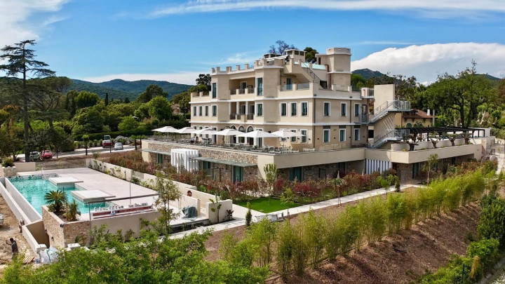Château Rose Golfe De Saint Tropez - Cavalaire-sur-Mer