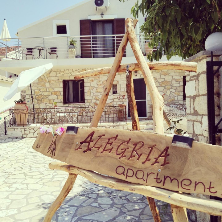 Alegria Apartments - Paxi