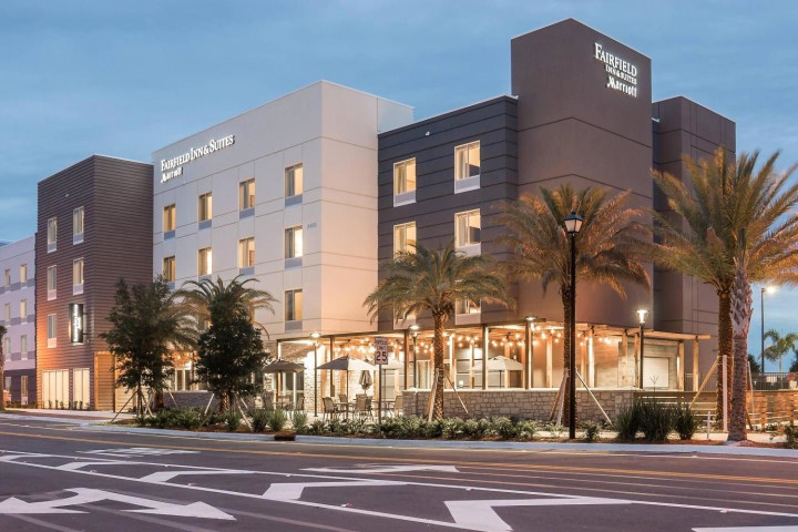 Fairfield Inn & Suites By Marriott Melbourne Viera Town Center - Melbourne, FL